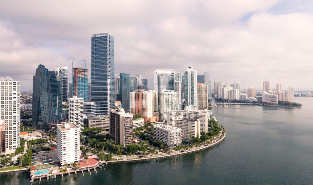 The Best Neighborhoods in Miami - Bellhop